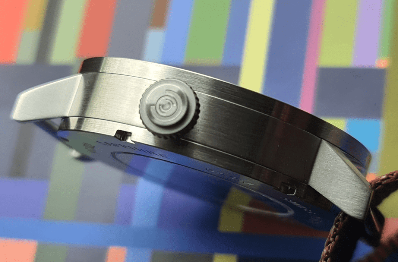 Everyday Wear Automatic Watch: Durable and Elegant